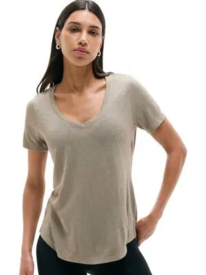 Athleta Breezy Scoop V-Neck Tee Willow