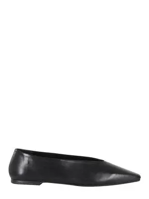 AeydĒ Ballet Flat - Black