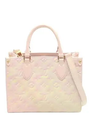 LOUIS VUITTON 2000s Pm Onthego Monogram-empreinte Tote - Pink