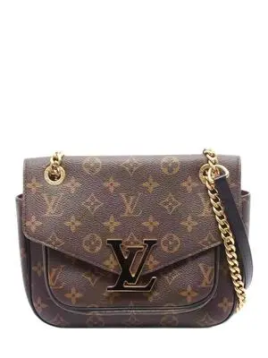 LOUIS VUITTON 2021 Passy Chain Shoulder Bag - Brown