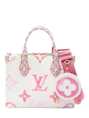LOUIS VUITTON 2021 Pm Onthego Tote Bag - White