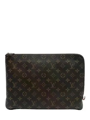 LOUIS VUITTON 2018 Monogram Etui Voyage Mm Clutch - Brown