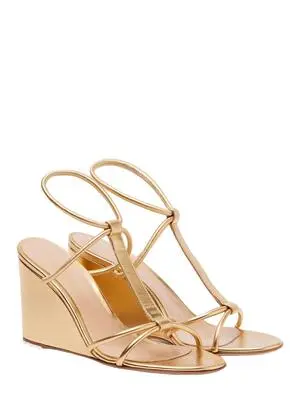 GIANVITO ROSSI Metallic Leather Wedge Sandals - Gold