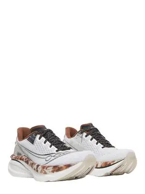 Saucony Endorphin Azura Running Shoe - White/chrome