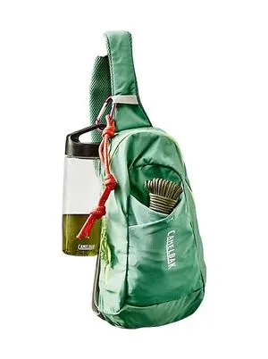 Camelbak Arete Sling Bag - Mint/tomatillo