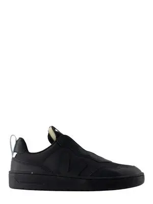 VEJA V-90 Lace-up Sneakers - Black