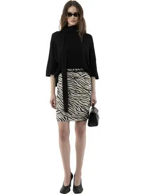 Arakii Relaxed T-Shirt With Scarf Black