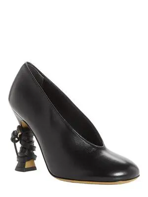 Moschino Belted Leather Pumps - Black
