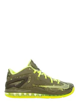 Nike Max Lebron 11 Low Sneakers - Green