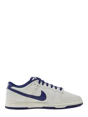 Nike Dunk Low Top Sneakers - White