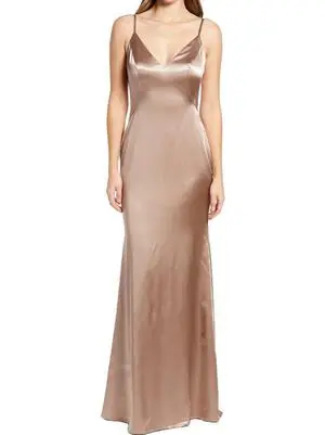 LA FEMME La Femme Stretch Satin Trumpet Gown