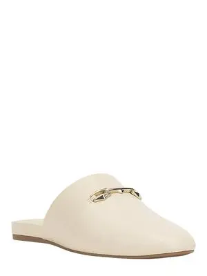 Vince Camuto Macassie Flats - White