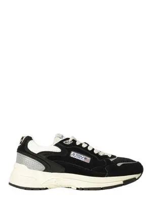 AUTRY Low Top Sneakers - Black