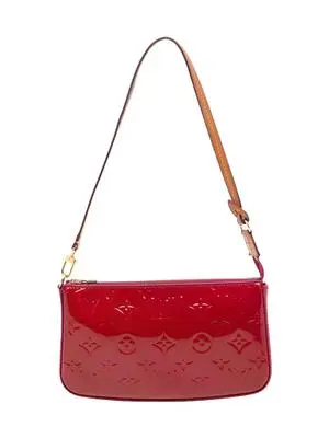 LOUIS VUITTON 2013 Monogram Vernis Pochette Accessoires Shoulder Bag - Red