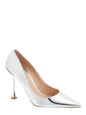 BETZÁBE Thalia Metallic Pointed Toe Pump - Metallic Silver