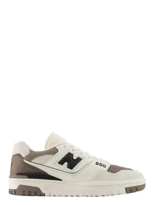 NEW BALANCE 550 Sneakers - Sea Salt/thunder Brown