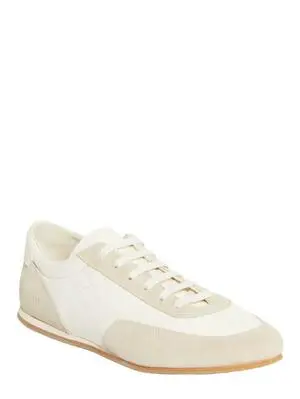 COMMON PROJECTS Minimal Runner Leather Sneakers - Sand