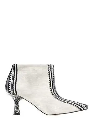 AMAMBAIH Inma Ankle Boots Ivory-black