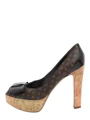 LOUIS VUITTON Rivoli Platform Peep-toe Pumps - Brown