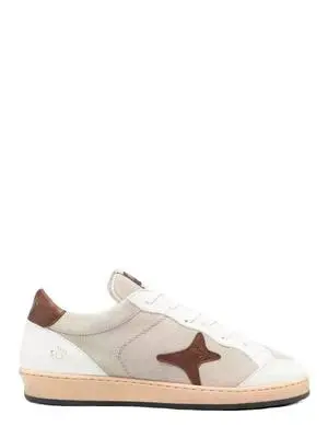 AMA-BRAND Motf Appliqué Sneakers - White
