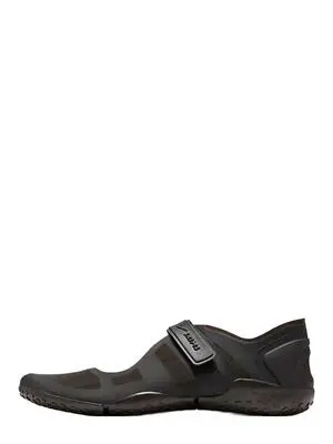 Nike Mesh Air Sneakers - Brown