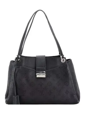 LOUIS VUITTON Sevres Mahina Leather Shoulder Bag - Black