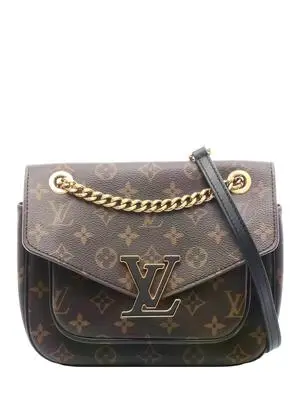 LOUIS VUITTON 2020 Passy Crossbody Bag - Brown