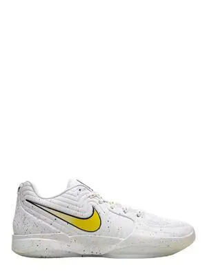 Nike Basketball Sneakers - White