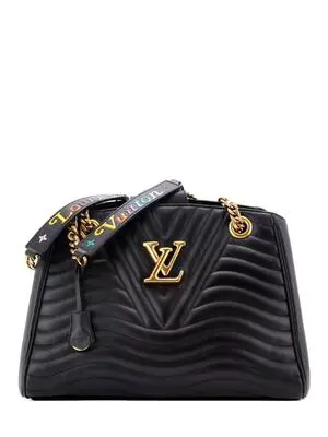 LOUIS VUITTON New Wave Chain Tote Quilted Leather Shoulder Bag - Black
