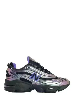 NEW BALANCE 1000 Embossed Logo Sneakers Purple