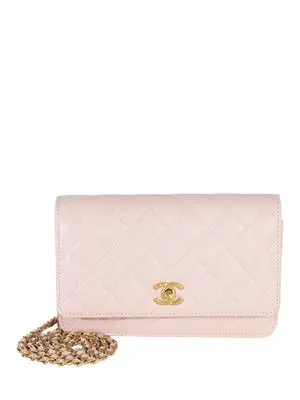 Chanel Quilted Lambskin Cc Pearl Crush Wallet-on-chain - Pink