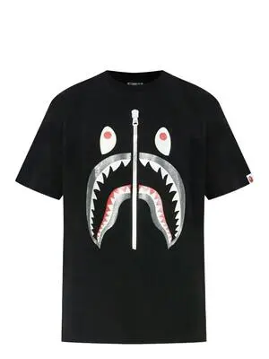 A BATHING APE Shark Graphic T-shirt - Black