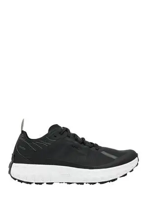 NORDA 001a Athletic Sneakers - Black