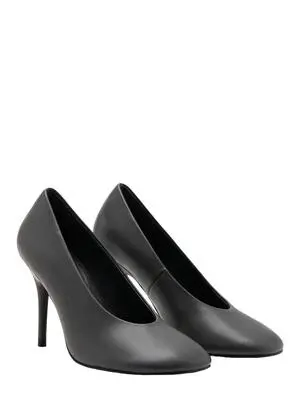 Mango Round Toe Pump - Dark Grey