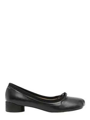 MAISON MARGIELA Leather Pumps - Black