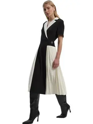 Karen Millen Tailored Crepe Pleated Midi Shirt Dress - Mono