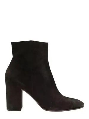 GIANVITO ROSSI Round-toe Suede Ankle Booties - Black