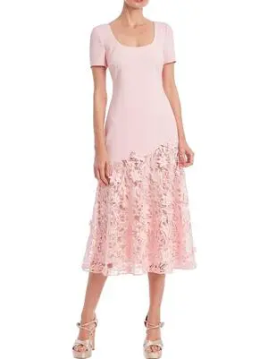 Badgley Mischka Mixed Media Floral Lace Cocktail Dress - Blush