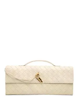 BOTTEGA VENETA 2012-2026 Lambskin Intrecciato Andiamo Clutch