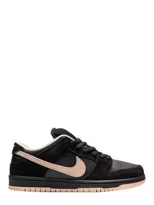 Nike Sb Dunk Low Pro Sneakers - Black
