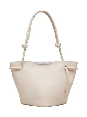 Scanlan Theodore The Athos Bucket - Chalk