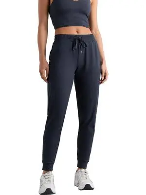 Quince Performance Joggers - Heather Deep Navy