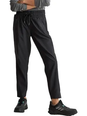 Quince Micro Ripstop Mid-rise Joggers - Black