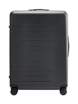 Quince Large Check-in Suitcase - Black