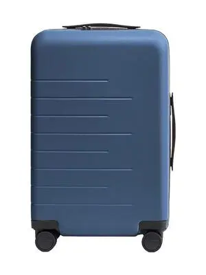 Quince Small Carry-on Suitcase - Navy