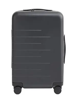 Quince Expandable Small Carry-On Suitcase Black