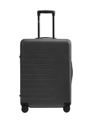 Quince Expandable Medium Check-In Suitcase Black