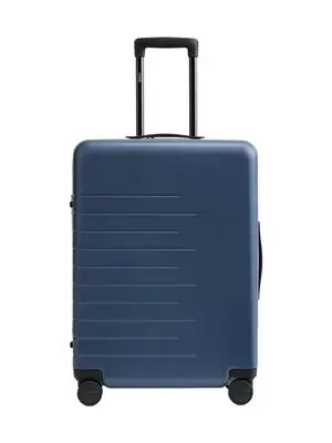 Quince Expandable Medium Check-In Suitcase Navy