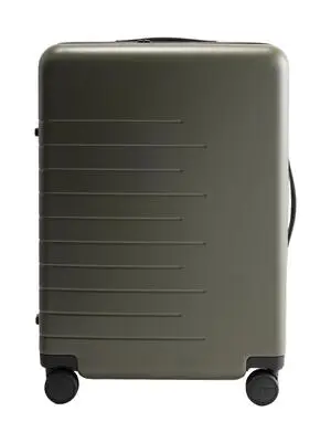 Quince Expandable Medium Check-In Suitcase Olive