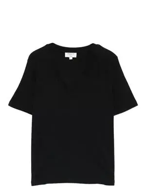 MAISON123 Dana V-neck T-shirt - Black